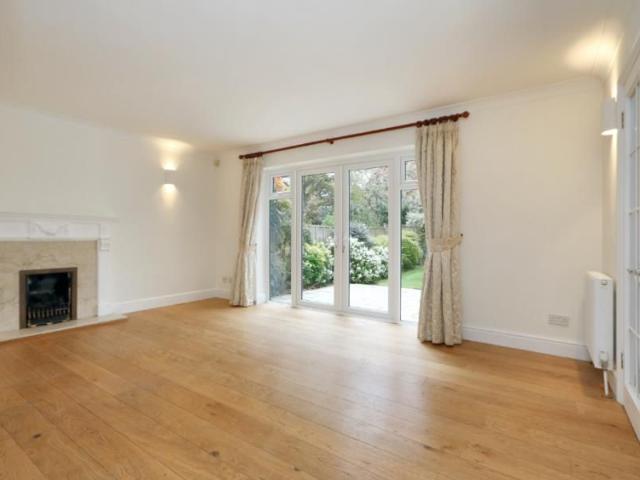 Redwood Walk, Surbiton 4 bedrooms Property for lettings Seymours