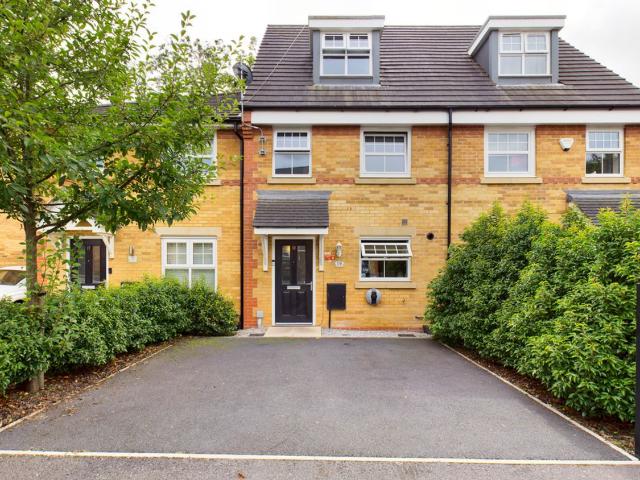 Red Cedar Close, Manchester M9, 3 bed town house to rent, £1,600 pcm | PrimeLocation