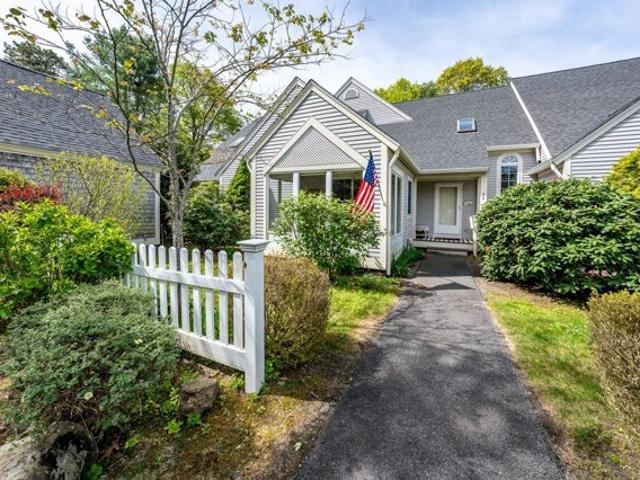 Red Cedar Rd Unit,mashpee, Condo For Sale
