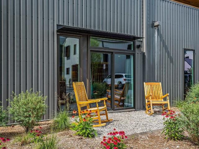 Red Barn 2 Bedroom Apartment for Rent at 1525 Nw Shores Loop, Bentonville, AR 72712