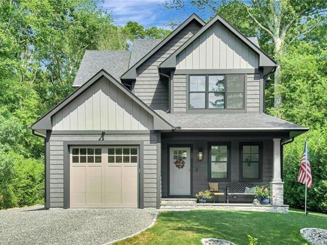 Red Feather Trl N, South Kingstown, Home For Sale