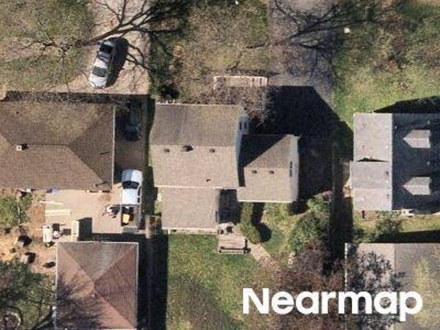 Red Oak Ln