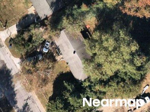 Red Oak St