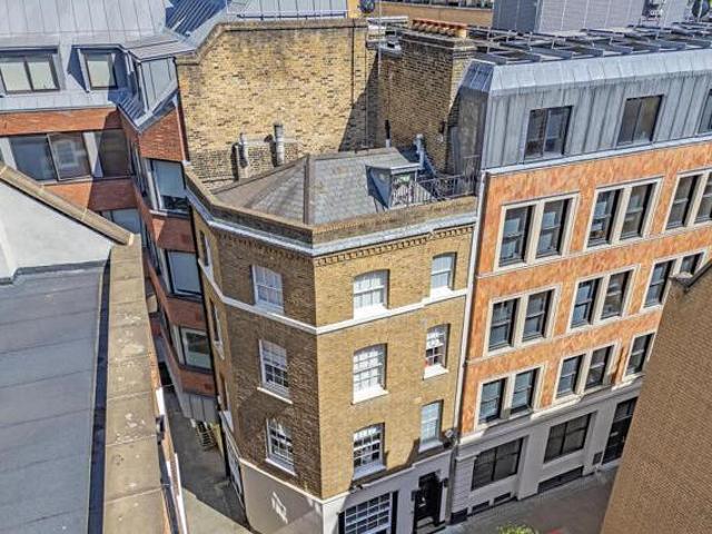 Red Lion Court, Chancery Lane, 4 Bedroom End