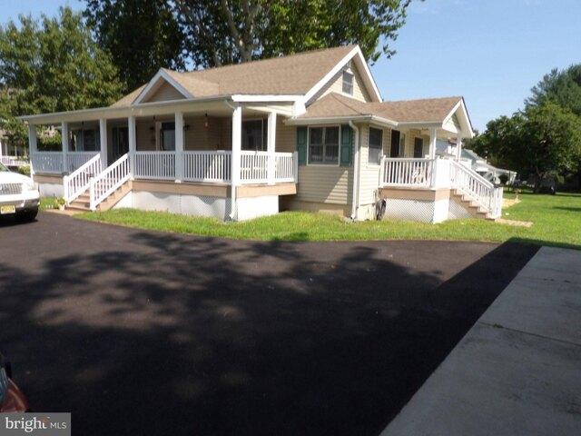 Red Lion Rd, Southampton, Home For Sale