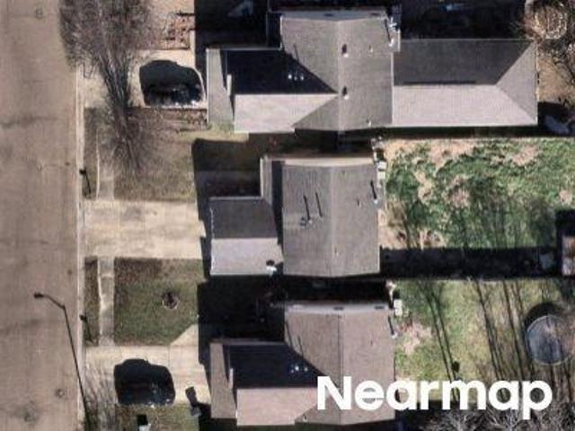 Red Maple Dr