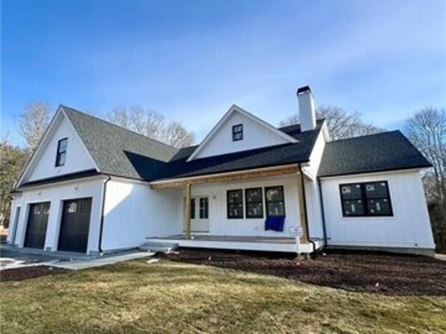 Red Maple Dr, Charlestown, Home For Sale