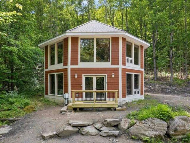 Red Maple Ln, Randolph, Home For Sale