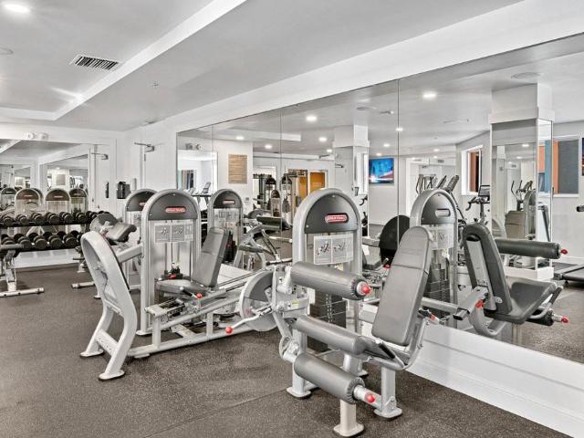 Red Road Commons 3 Bedroom Apartment for Rent at 6620 Sw 57th Ave Ste 108, South Miami, FL 33143 South Miami