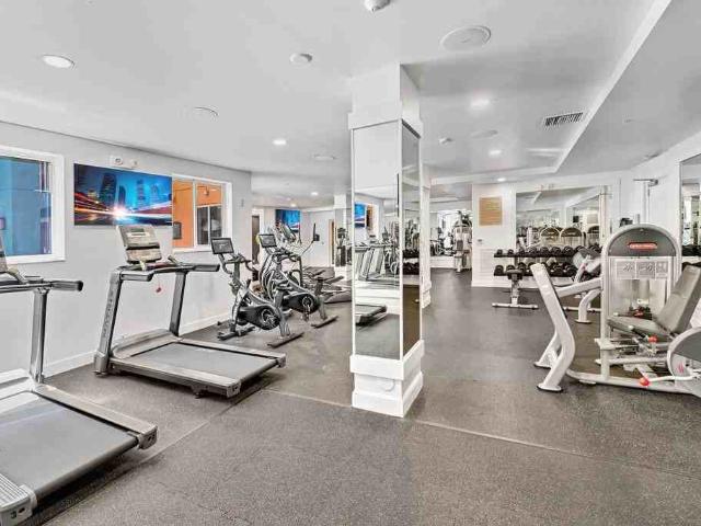 Red Road Commons 3 Bedroom Apartment for Rent at 6620 Sw 57th Ave Ste 108, South Miami, FL 33143 South Miami