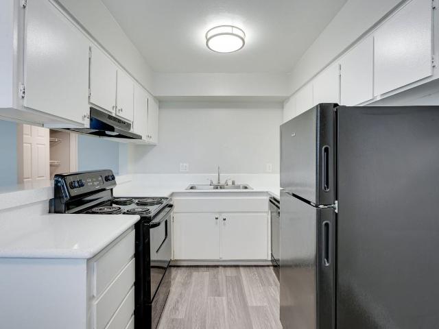 Red Rock Cove 2 Bedroom Apartment for Rent at 5001 Obannon Dr, Las Vegas, NV 89146
