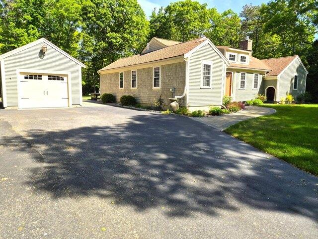 Redberry Ln, Marstons Mills, Home For Sale