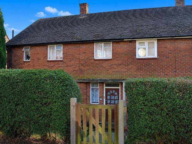 Redcar Road, Romford RM3, Studio to rent, £998 pcm | PrimeLocation