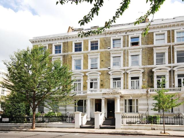 Redcliffe Gardens, Chelsea, London SW10, 1 bed flat to rent, £2,059 pcm | PrimeLocation