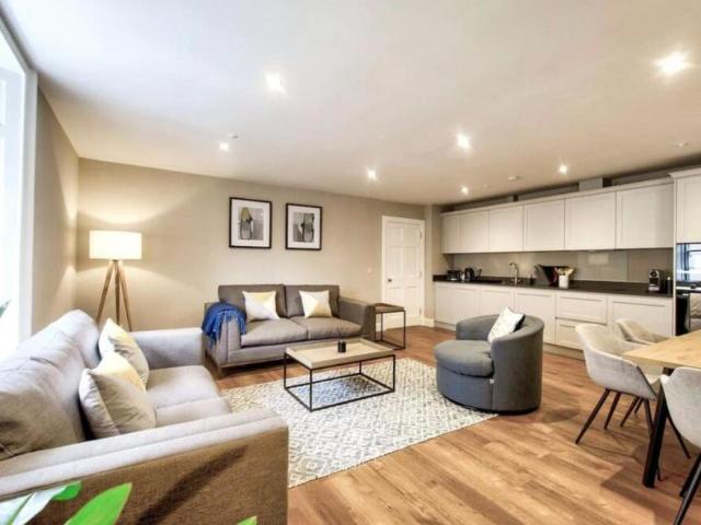 Redcliffe Mews, LONDON 2 bed house to rent £4,897 pcm £1,130 pw