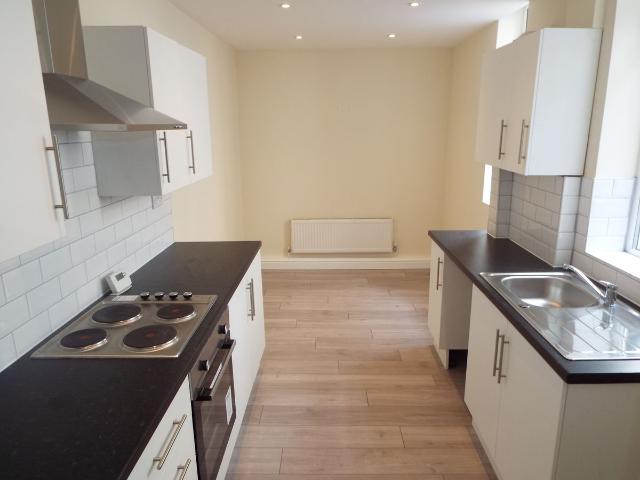 Redcliffe Road, Mansfield NG18, 3 bed terraced house to rent, £850 pcm | PrimeLocation