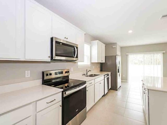 Redding Pointe 5 Bedroom Apartment for Rent at 2340 Shasta St, Lakeland, FL 33805