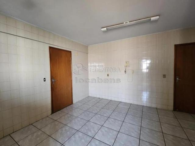 Redentora Na divisa com o Centro com 3 dormitórios