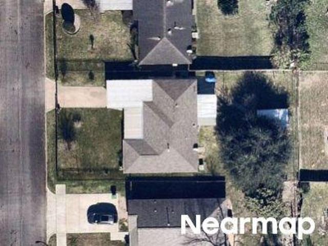 Redfern Dr