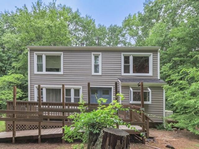 Redfield Cir, Derry, Home For Sale