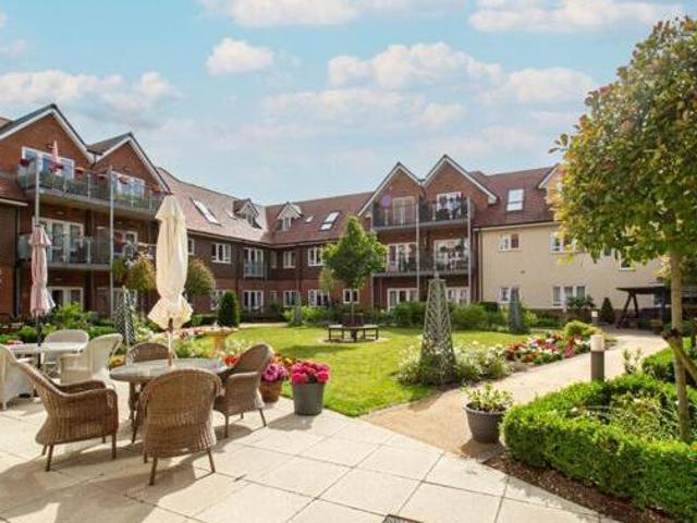 Redfields Lane, Church Crookham, 1 Bedroom Retirement