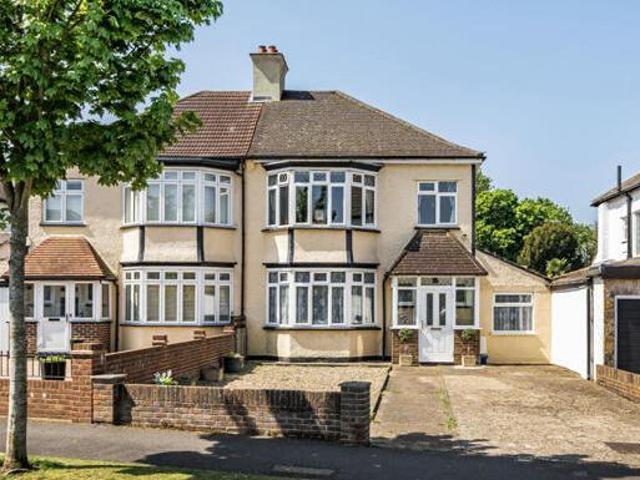 Redford Avenue, Wallington, 4 Bedroom Semi detached