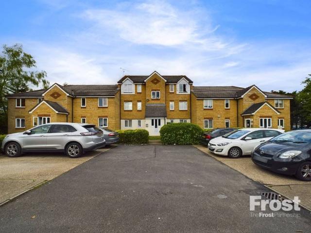 Redford Close, Feltham TW13, 1 bed flat to rent, £1,350 pcm | PrimeLocation