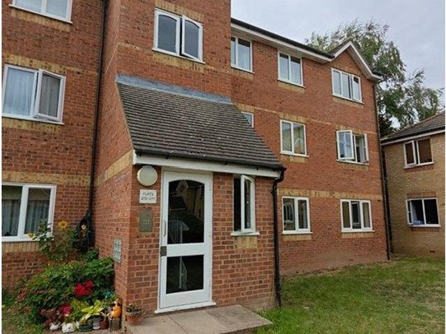 Redford Close, Feltham TW13, 2 bed flat to rent, £1,549 pcm | PrimeLocation