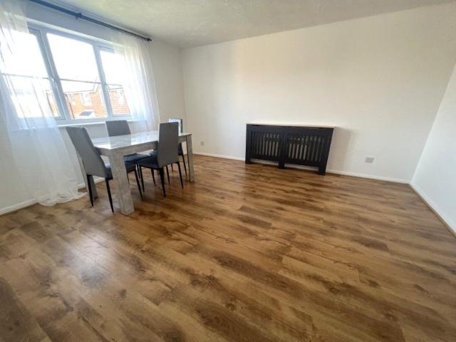 Redford Close, Feltham, TW13
