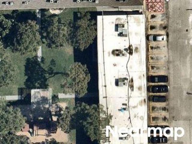 Redford St