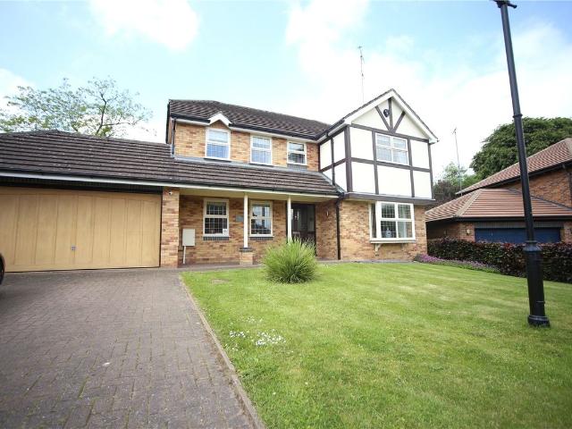 Redgrove Park, Cheltenham, Gloucestershire GL51, 4 bed detached house to rent, £3,250 pcm | PrimeLocation