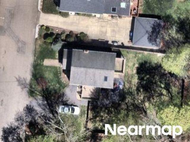 Redland Ave