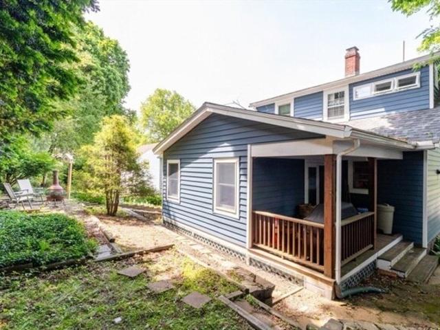 Redlands Rd, Boston, Home For Sale