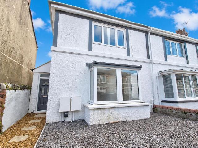 Redlands Road, Penarth CF64, 2 bed flat to rent, £1,100 pcm | PrimeLocation