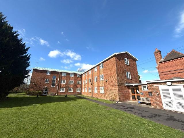 Redlands Road, Reading RG1, Room to rent, £550 pcm | PrimeLocation