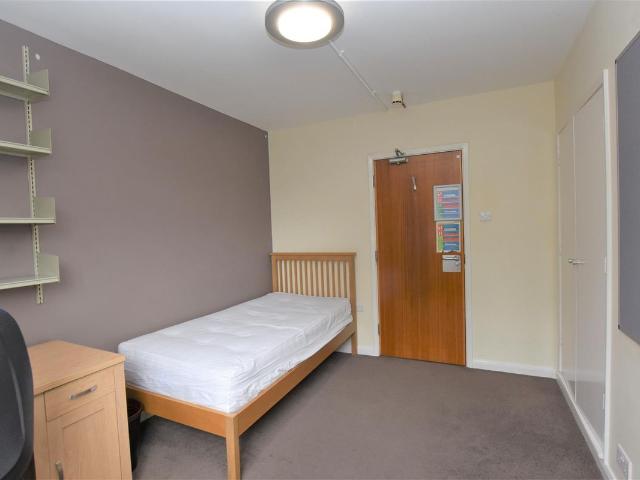 Redlands Road, Reading RG1, Room to rent, £550 pcm | PrimeLocation