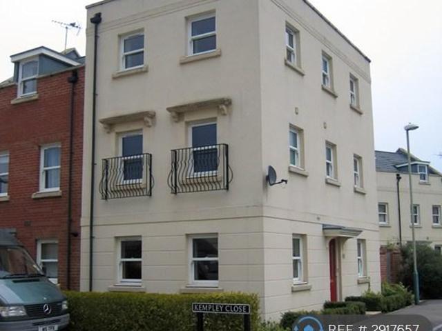 Redmarley Road, Cheltenham, GL52 4 bed semi detached house to rent £2,410 pcm £556 pw