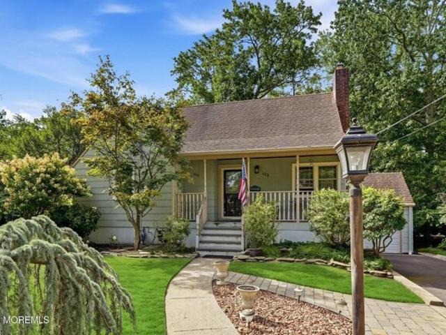 Redmond Ave, Oakhurst, Home For Sale