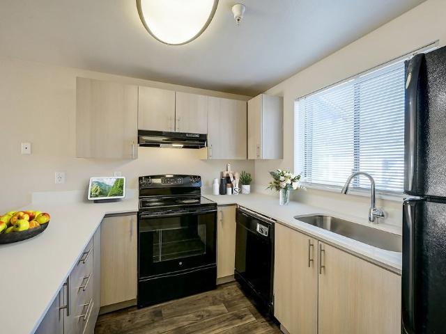 Redmond Hill 1 Bedroom Apartment for Rent at 6110 186th Pl Ne, Redmond, WA 98052 Southeast Redmond
