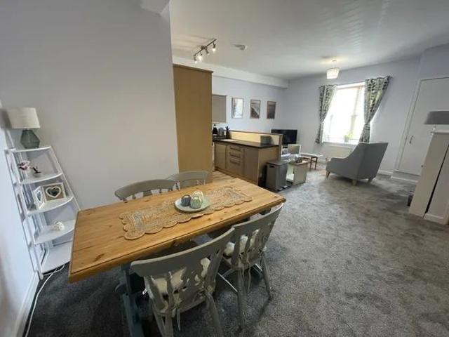 Redruth, Redruth, TR15