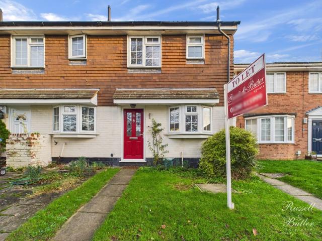 Redshaw Close, Buckingham MK18, 2 bed terraced house to rent, £1,250 pcm | PrimeLocation