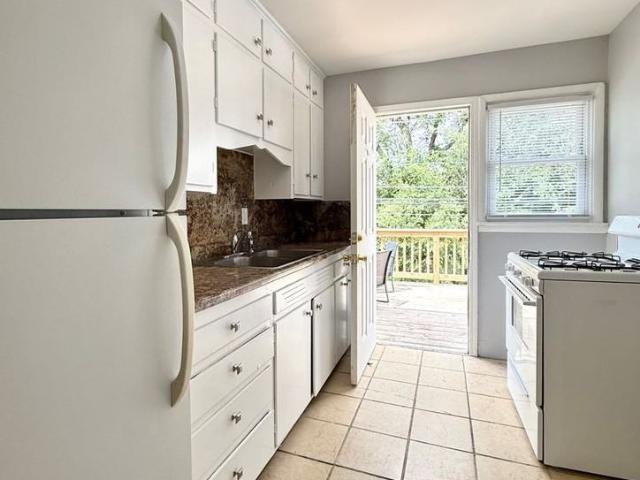 Redstone 118 1 Bedroom Apartment for Rent at 118 S 8th St, Council Bluffs, IA 51501