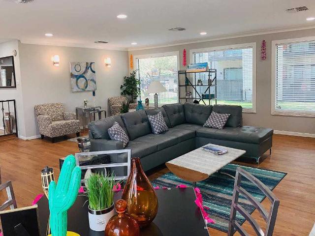 Redstone Vista 1 Bedroom Apartment for Rent at 22715 Imperial Valley Dr, Houston, TX 77073