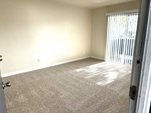 Reed Oaks Apartments 1 Bedroom Apartment for Rent at East Reed Street #16, San Jose, CA 95112 Downtown San Jose