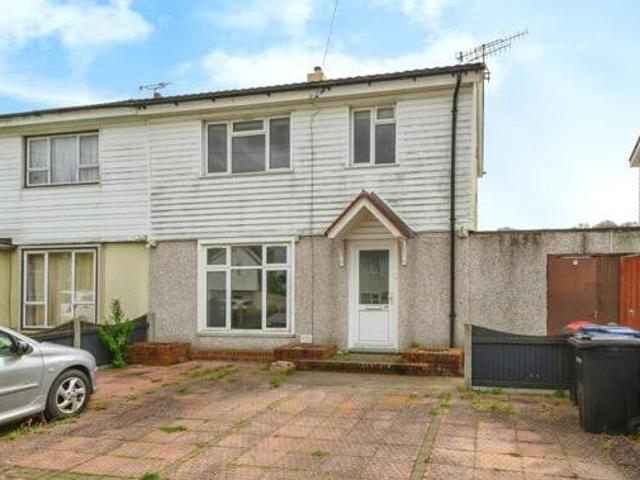 Reed Avenue, Canterbury, 3 Bedroom Semi detached