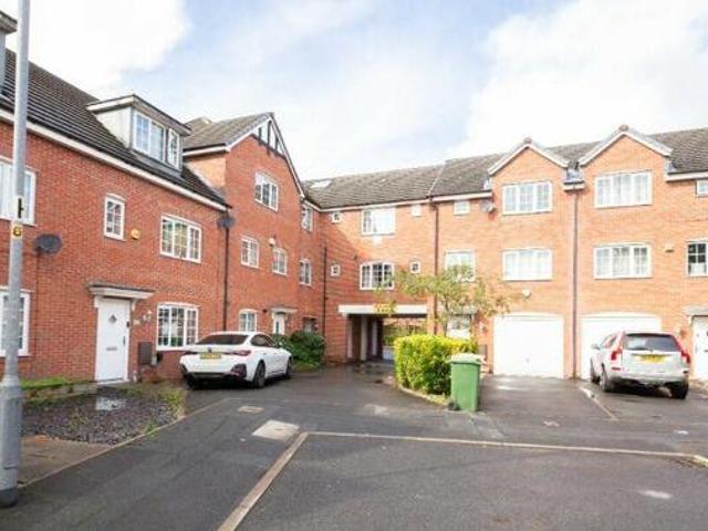 Reed Close, Bolton, 2 Bedroom Flat