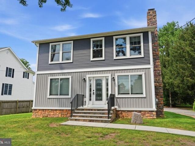 Reed Rd, Pennington, Home For Sale