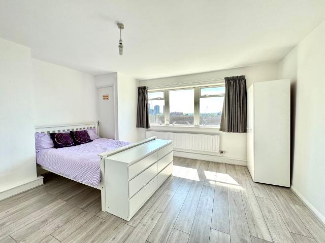 Reed Road, London N17, 3 bed flat to rent, £2,100 pcm | PrimeLocation