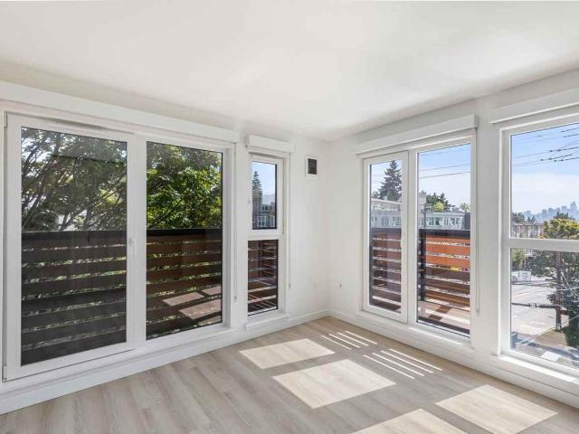 Reed Studio Apartment for Rent at 4015 Stone Way N, Seattle, WA 98103 Fremont