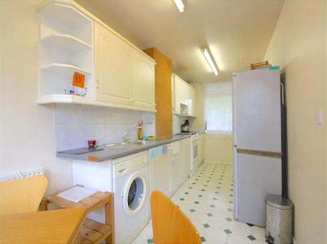 Reedham Close N17, 3 bed maisonette to rent, £2,699 pcm | PrimeLocation